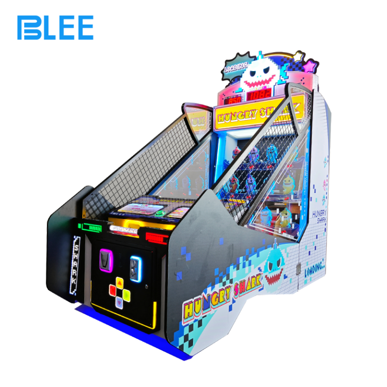 Hungry Shark Ball Throwing Arcade Game | Kids Coin Operated Redemption ...
