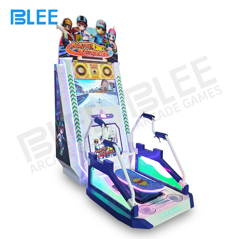BLEE Elite Skateboarder Pro Photo-Capture Sports Simulator Historical ...